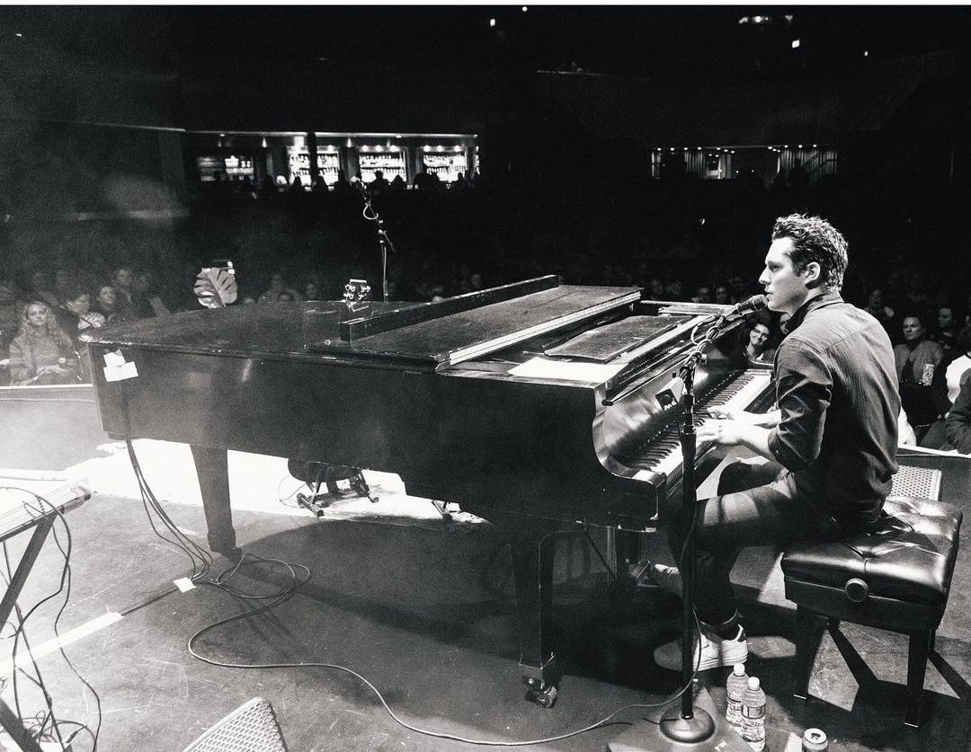 'Hold On' How Noah Reid's Music has kept me going – Emily Garside